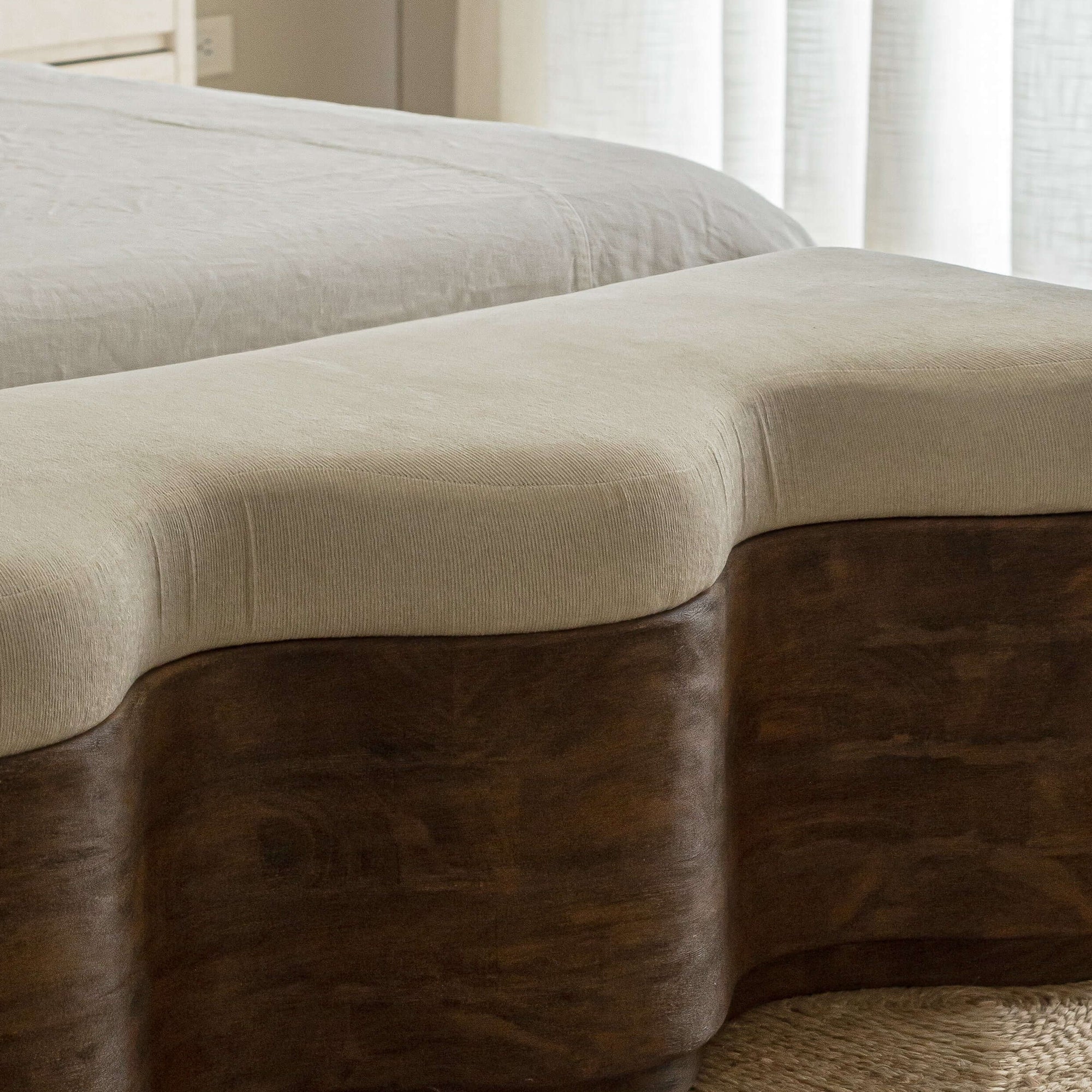 Triana Bench, Espresso, Mahogany Wood - En Gold