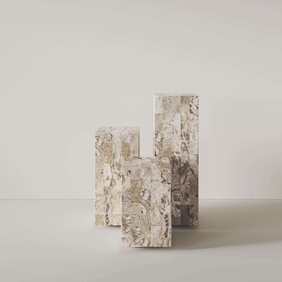 Plinths - Fossil Limestone, Travertine & Marble | En Gold